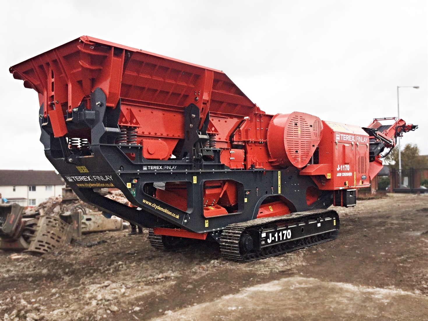 Welcoming our NEW Finlay crusher - City Demolition